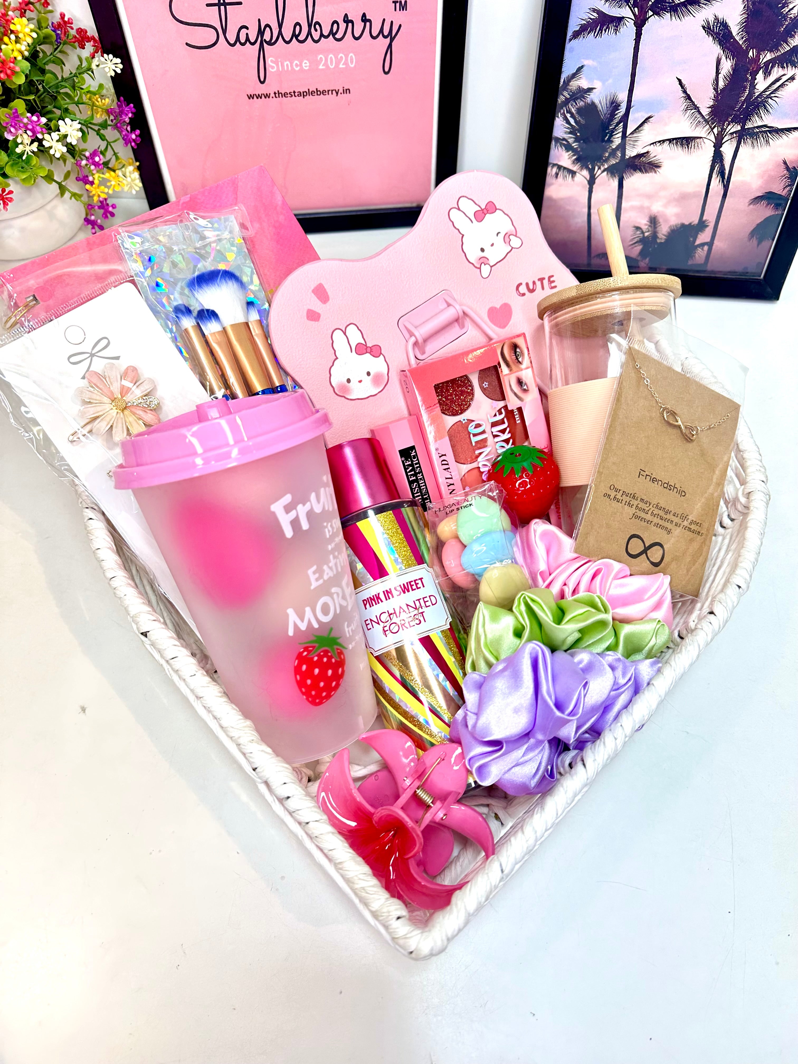 Women’s Day Hamper | Girls Hamper | Gift for Girls – Stapleberry
