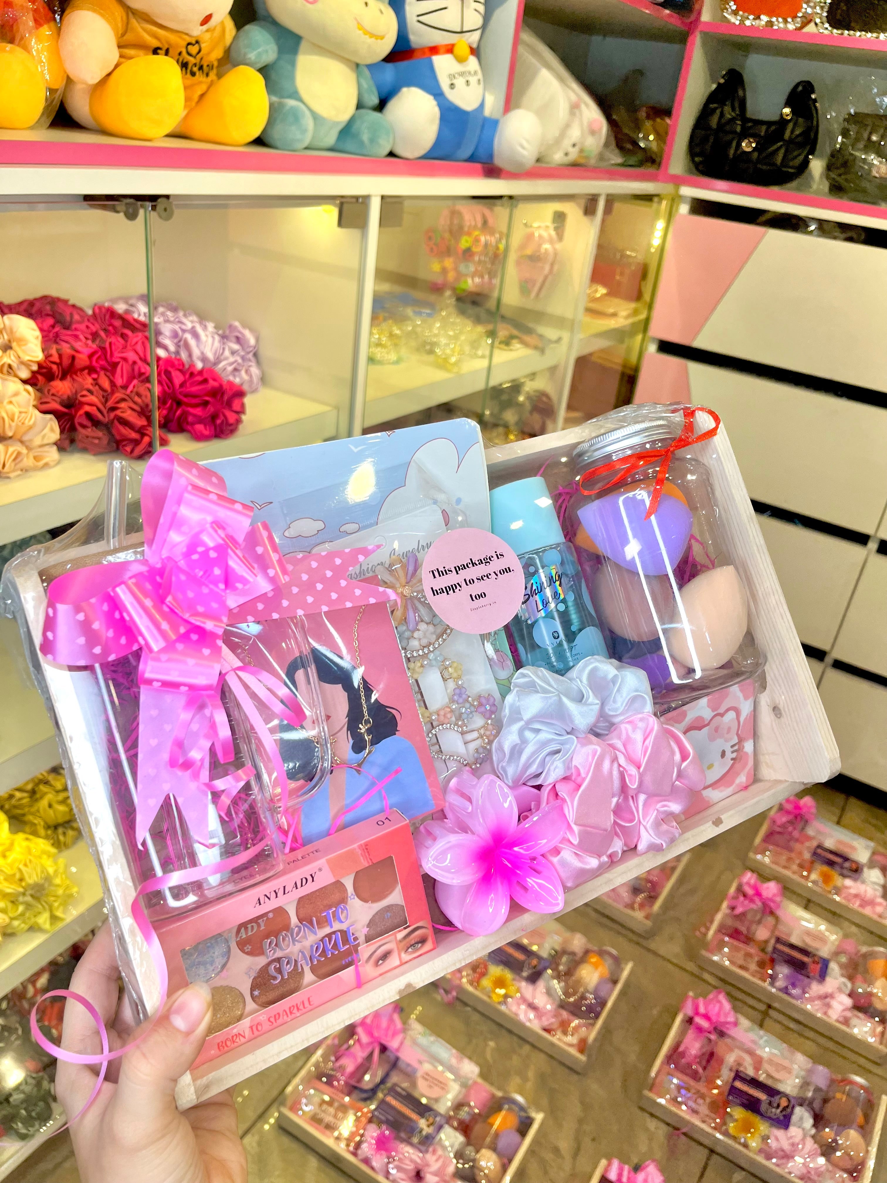 Women’s Day Hamper 2.O | Hamper for Girls | Gift for girls – Stapleberry