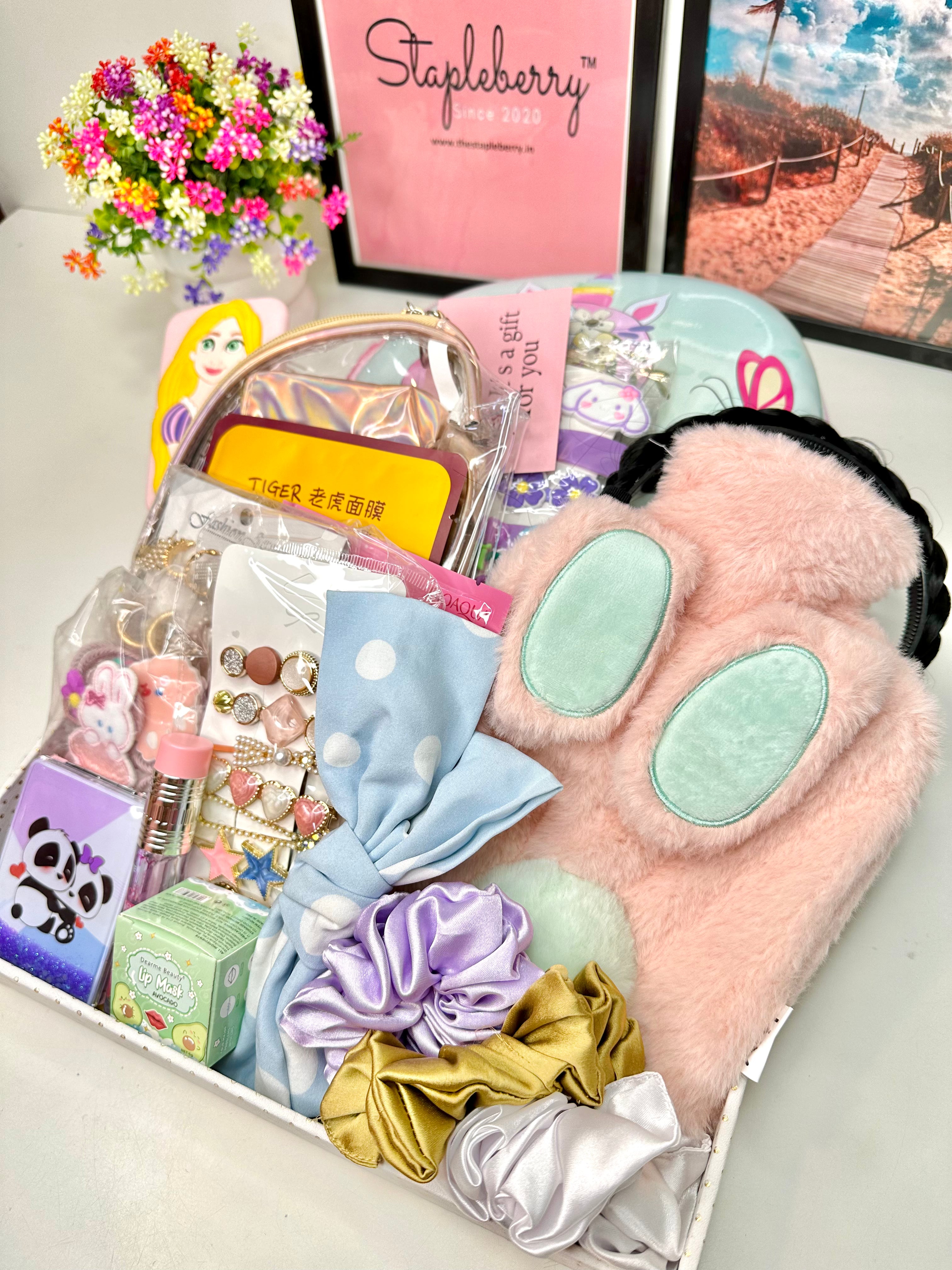 Babygirl Hamper Basket | Gifts for Girls | Girls combo | Cute gift bas ...
